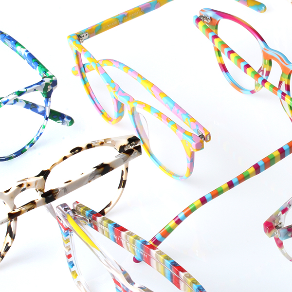 Brillen, Sonnenbrillen & Kontaktlinsen online kaufen | KRASS Optik