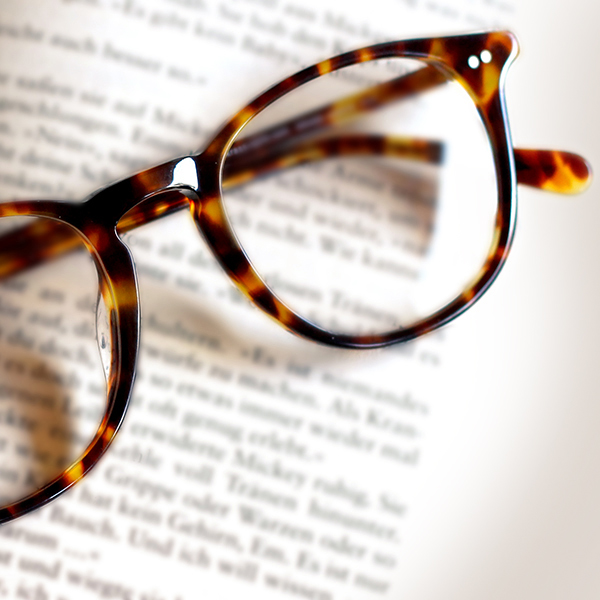 Brillen, Sonnenbrillen & Kontaktlinsen online kaufen | KRASS Optik