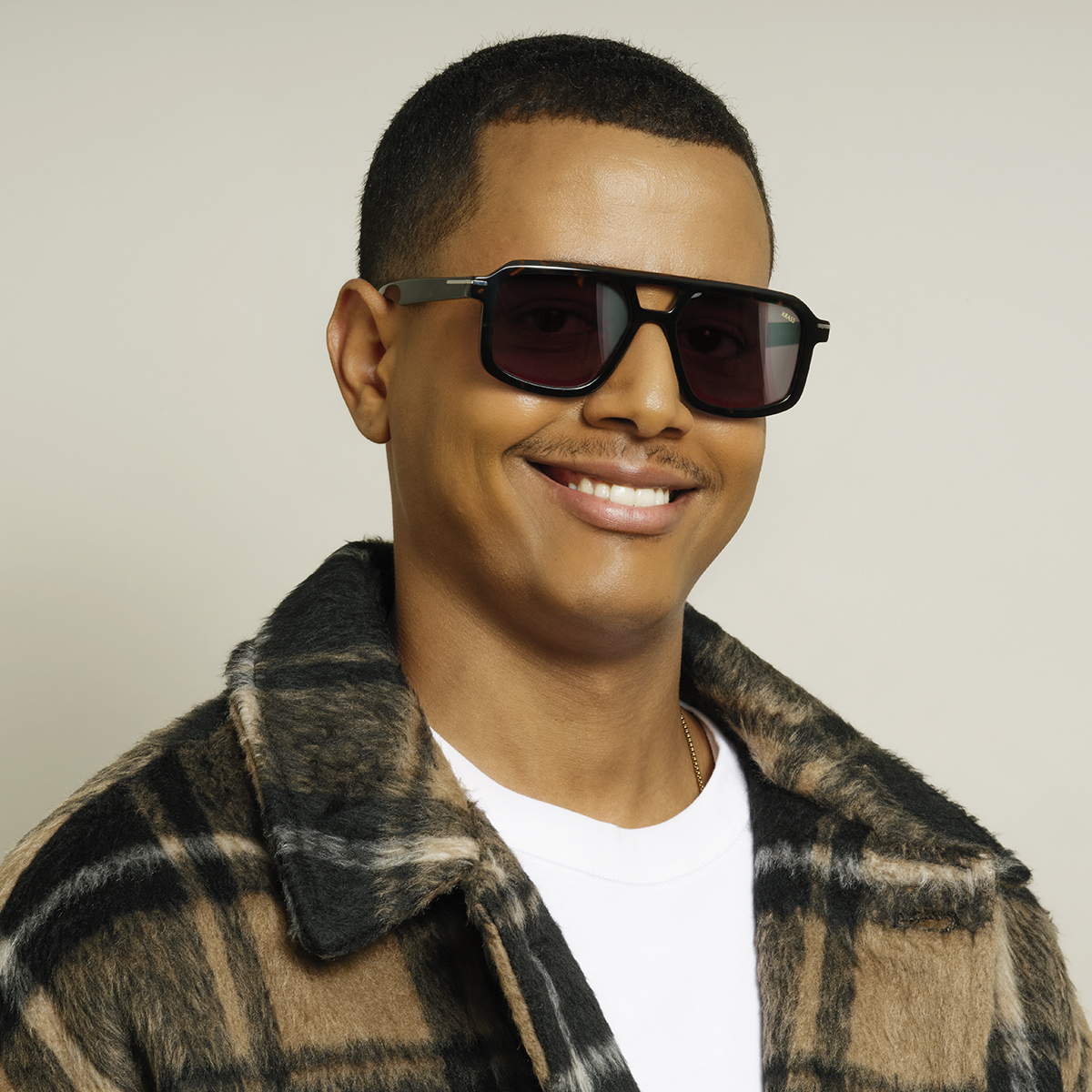 Brillen, Sonnenbrillen & Kontaktlinsen online kaufen | KRASS Optik