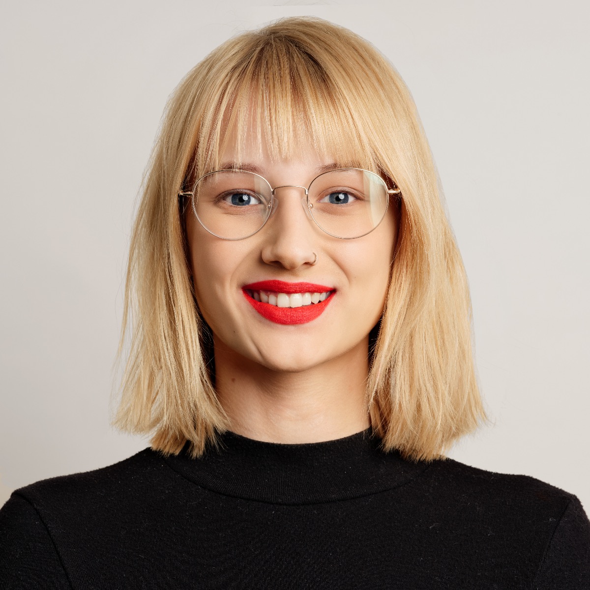 Brillen, Sonnenbrillen & Kontaktlinsen online kaufen | KRASS Optik